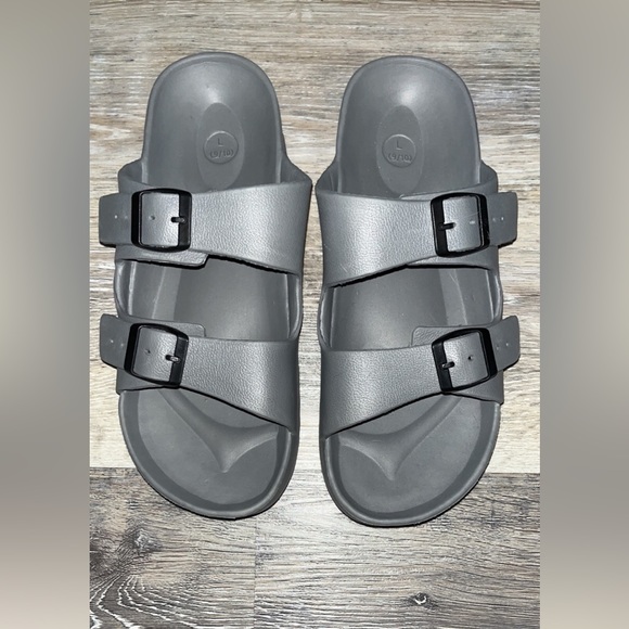 Shoes | Sandel | Poshmark